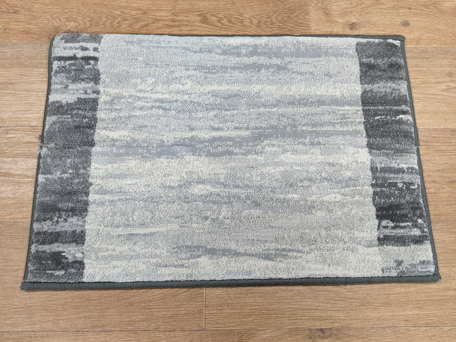 Eclipse Stair Runner 79138-7696 Grey 26 and 31 Inch Roll Runner